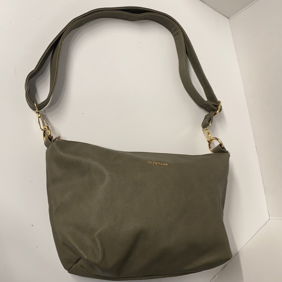 bebe | Bags | Bebe Light Green Crossover Bag | Poshmark